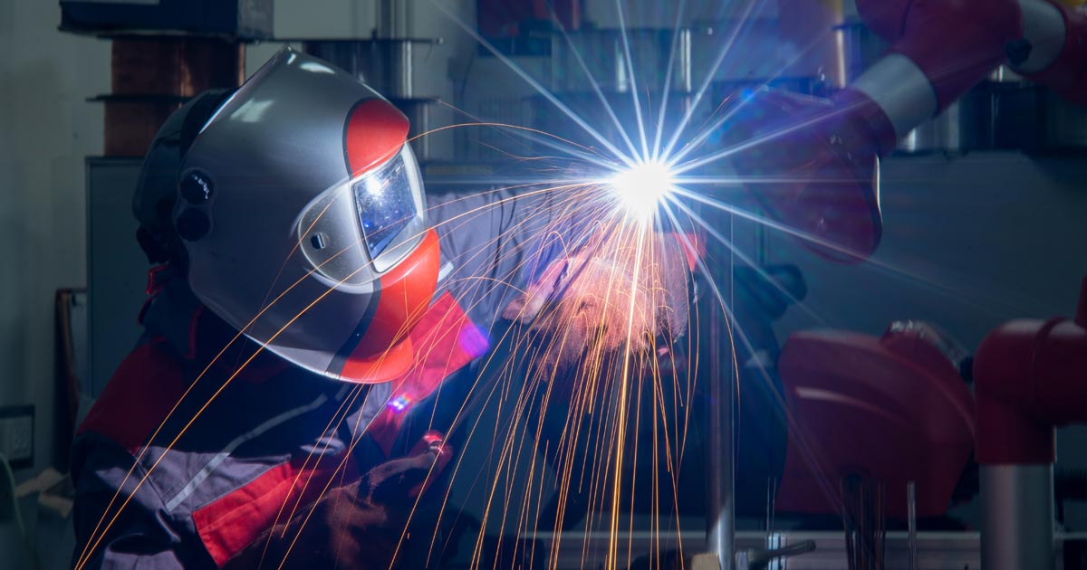 Qualification of welders and operating procedures